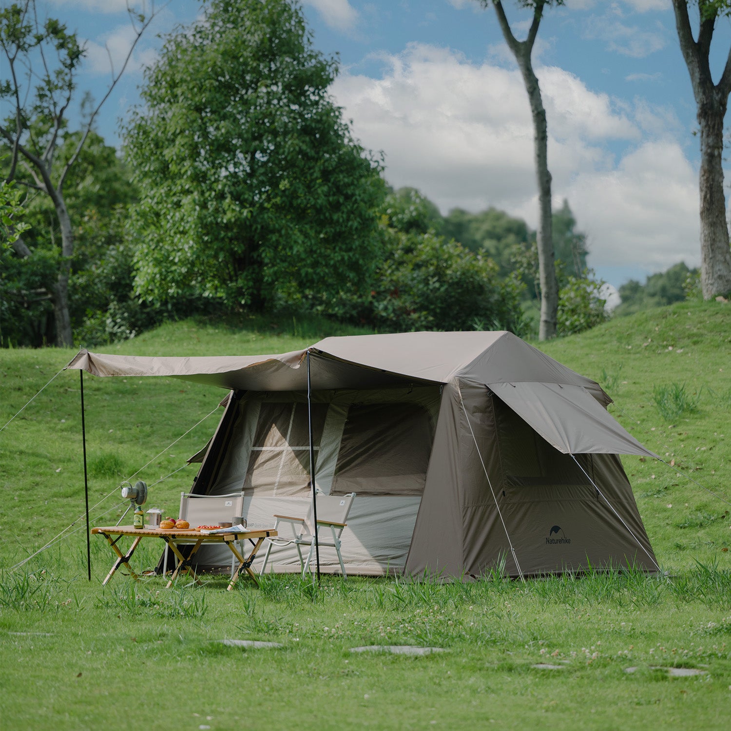 Village 6.0 4-Person Instant Cabin Tent | Naturehike
